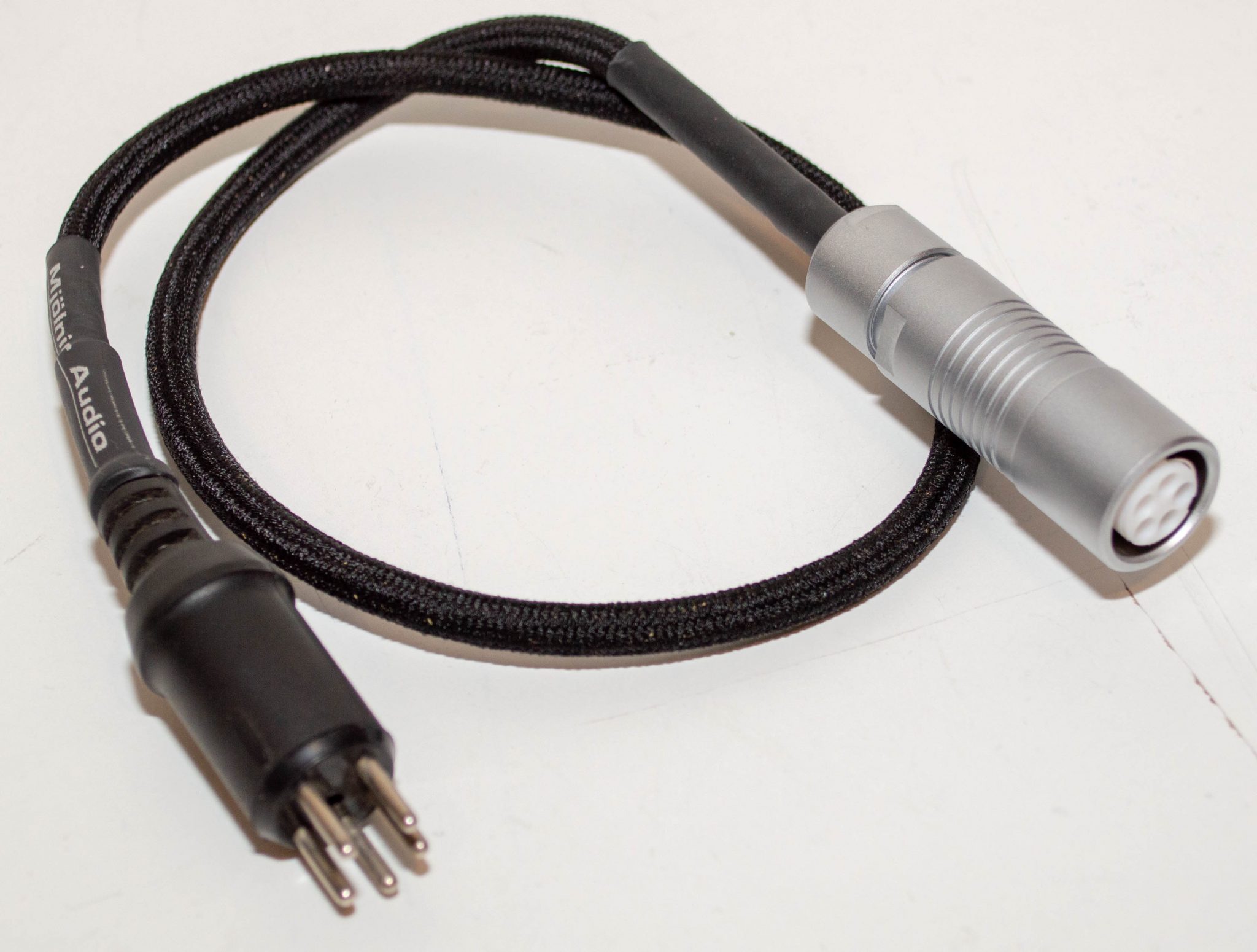 Cables and headphone adapters – Mjölnir-Audio