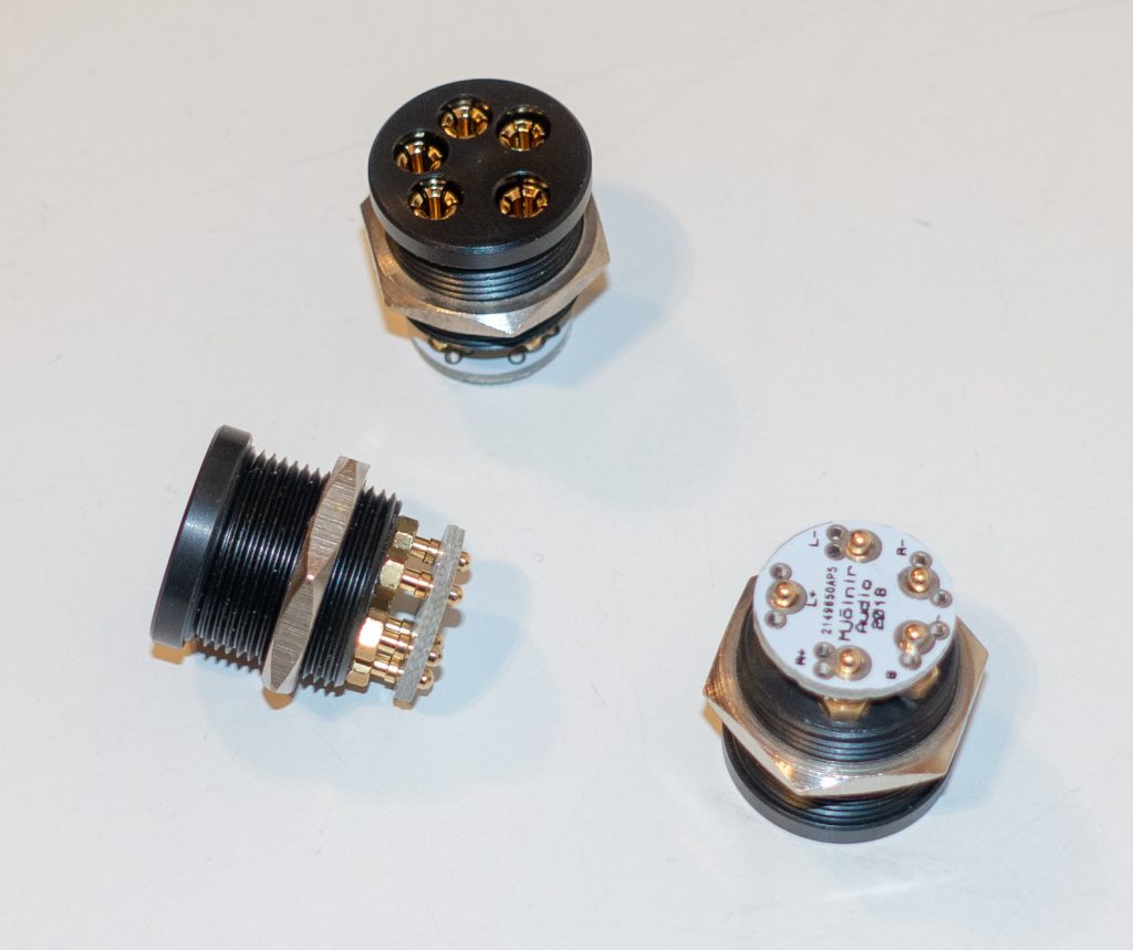 Stax sockets and plugs – Mjölnir-Audio